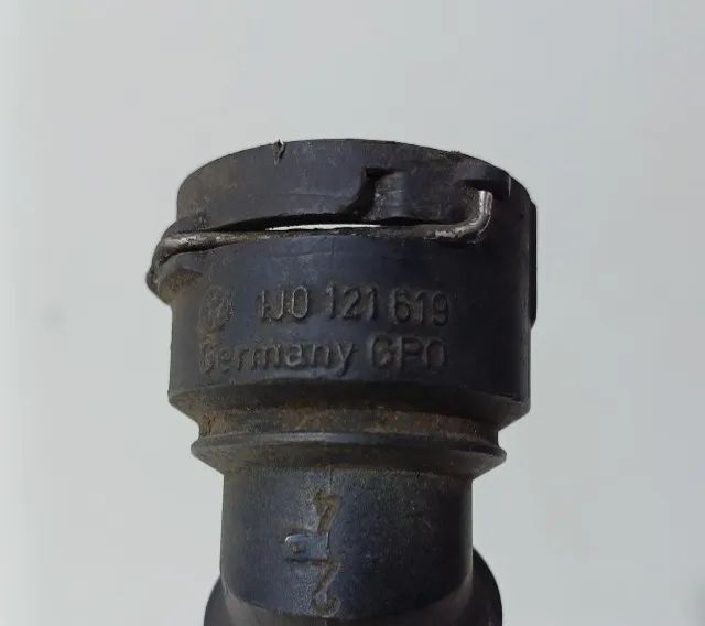 Conector mangueira radiador Vw Bora\Golf mk4 2002 1j0121619 - Peças ...