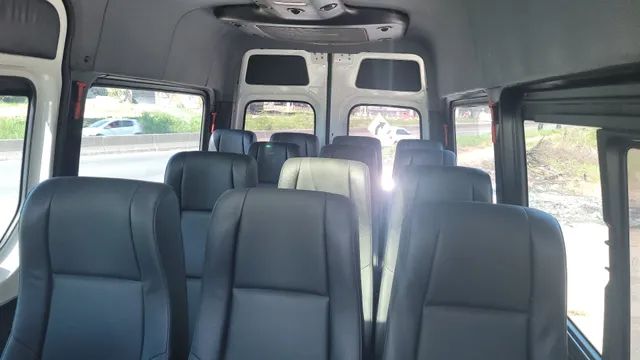 Carros vans/utilitários Usados e Novos à venda no RJ | OLX