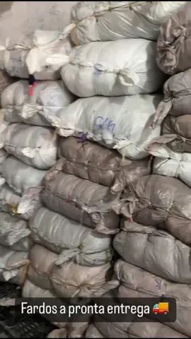 Fardo de roupas | +633 anúncios na OLX Brasil