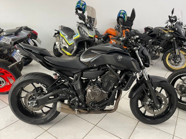 Motos YAMAHA MT-07/MT-07 2018 no Brasil