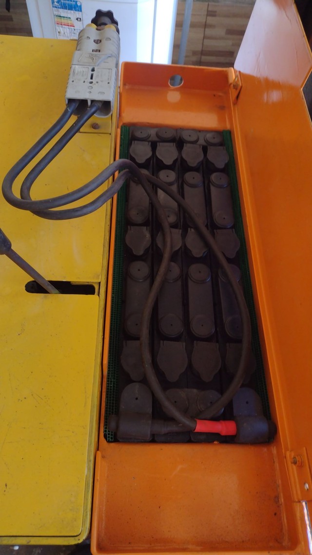 Carregador de empilhadeira eletrica | +81 anúncios na OLX Brasil