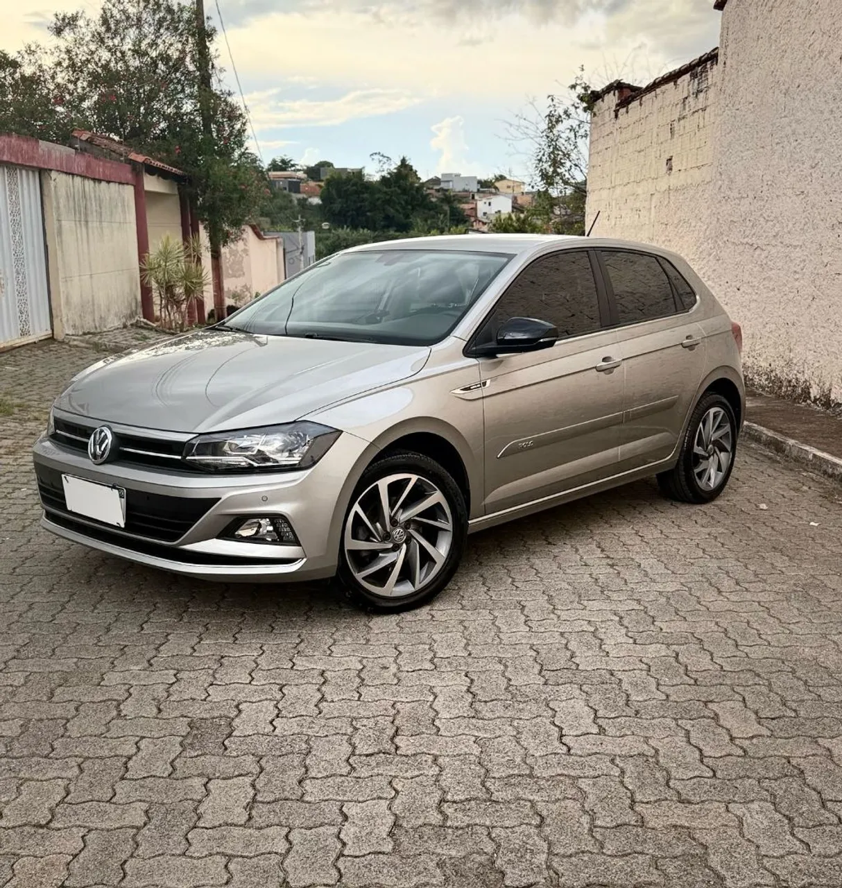 VOLKSWAGEN POLO 2020 Usados e Novos