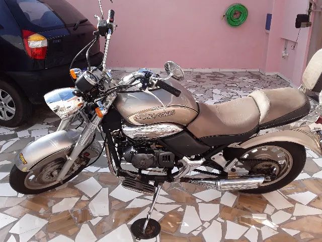 Motos AMAZONAS AME-250 no Brasil