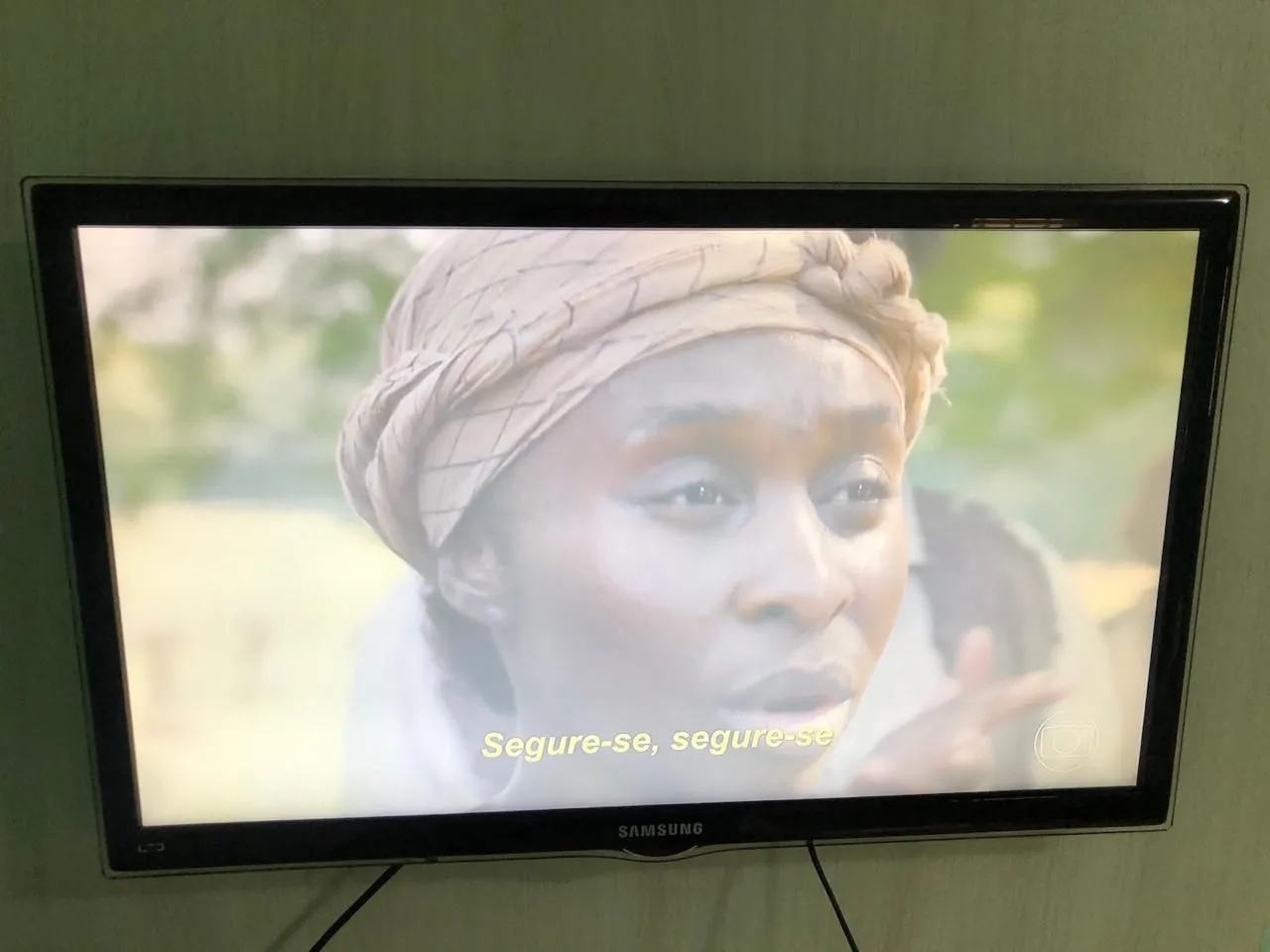 "televisao 27 polegadas smart" - TVs no Brasil