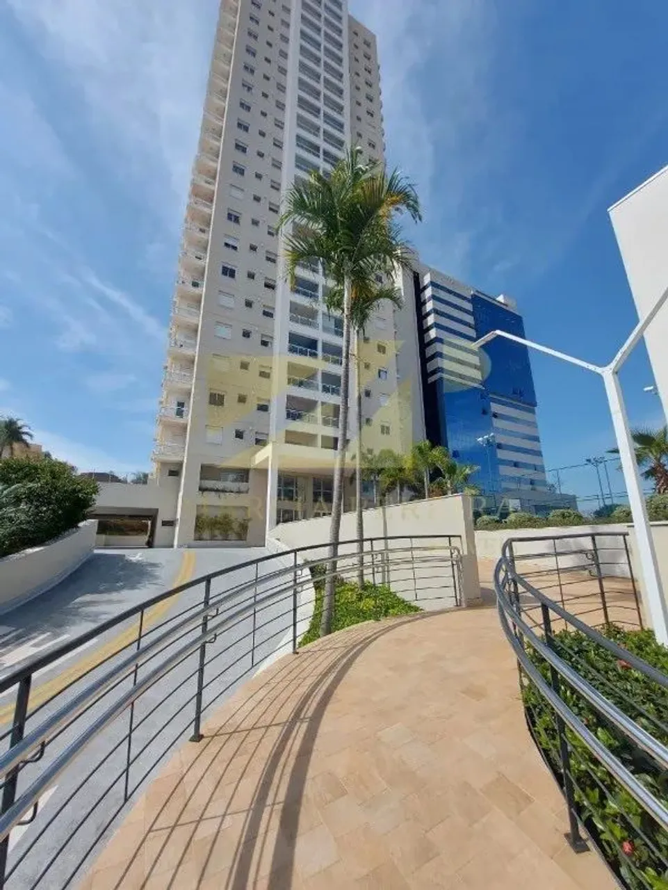 "edifício sky curitiba venda" - Apartamentos à venda no Brasil - Encontramos "edifício sky ...