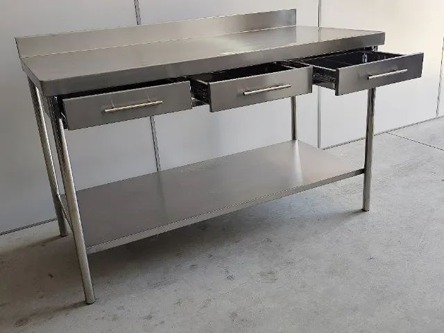 Banca de Serviço em Aço Inox - 1 Prateleira Lisa e 3 Gavetas ...