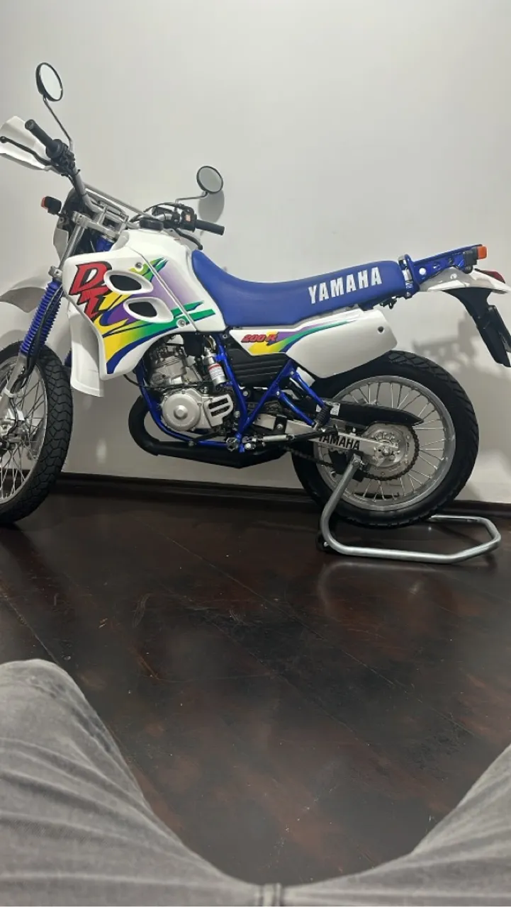 Motos YAMAHA DT no Brasil