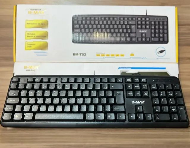 Teclado com Fio B-MAX BM-T02 USB - Padrão ABNT2, Resistente à Água ...