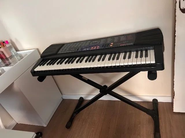 Teclado CASIO LK-33 - Instrumentos musicais - Água Verde, Curitiba ...