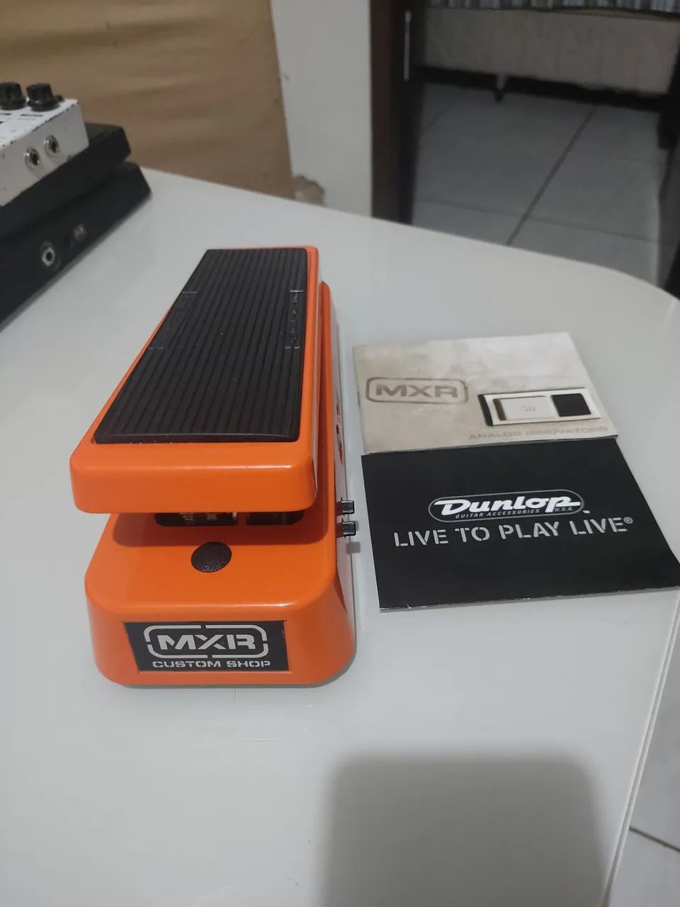 Pedal Wah Wah MXR Custom Shop Viraphaser - Instrumentos musicais ...
