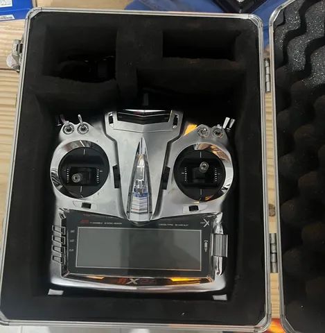 "radio aeromodelo jr" no Brasil