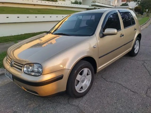 VOLKSWAGEN GOLF 2001 Usados e Novos