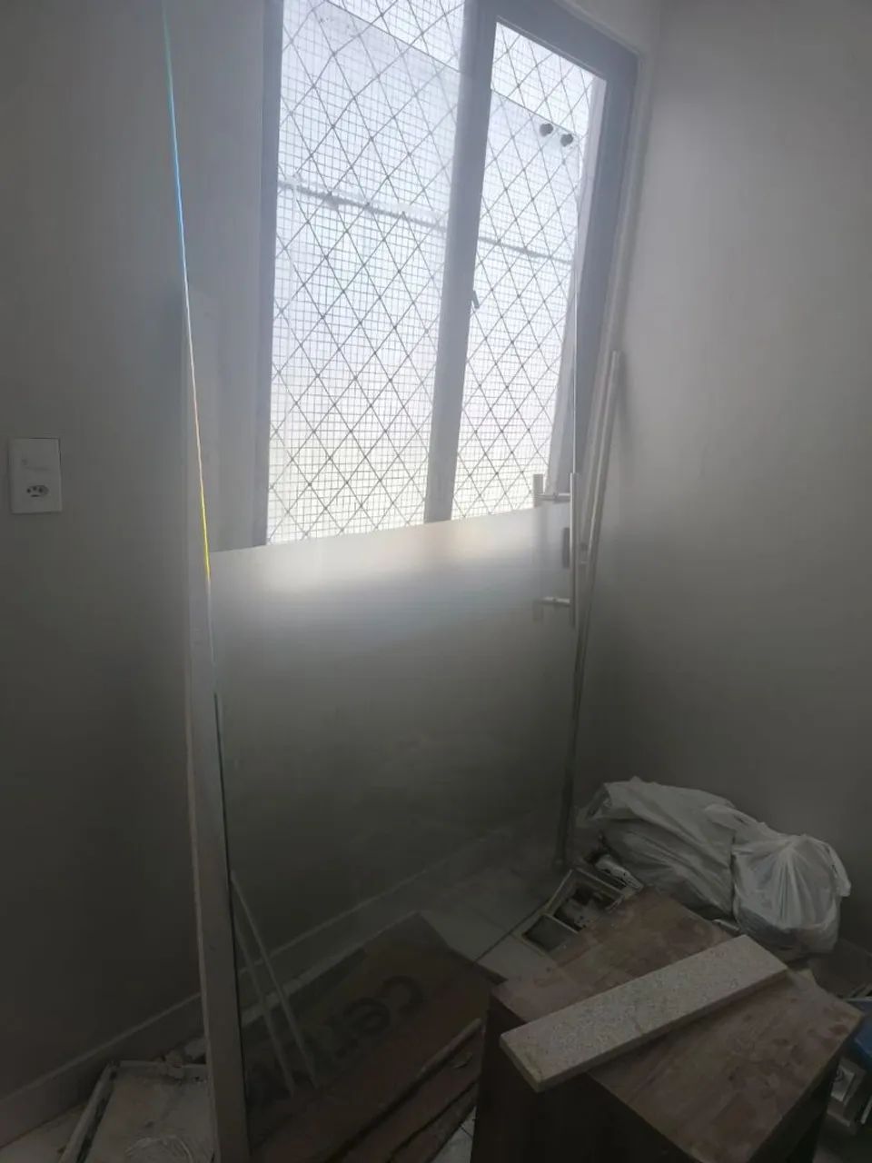 Porta de vidro - Portas e Janelas - Nova Esperança, Manaus 1468085425 | OLX