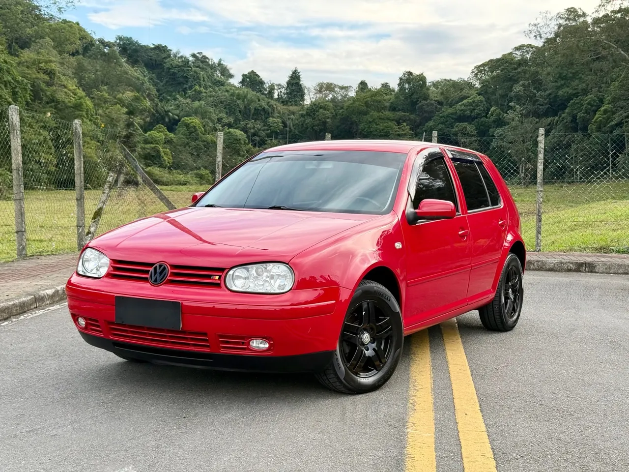 VOLKSWAGEN GOLF 2001 Usados e Novos