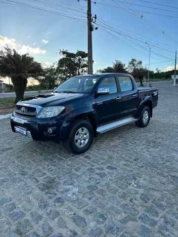TOYOTA HILUX 2010 Usados e Novos