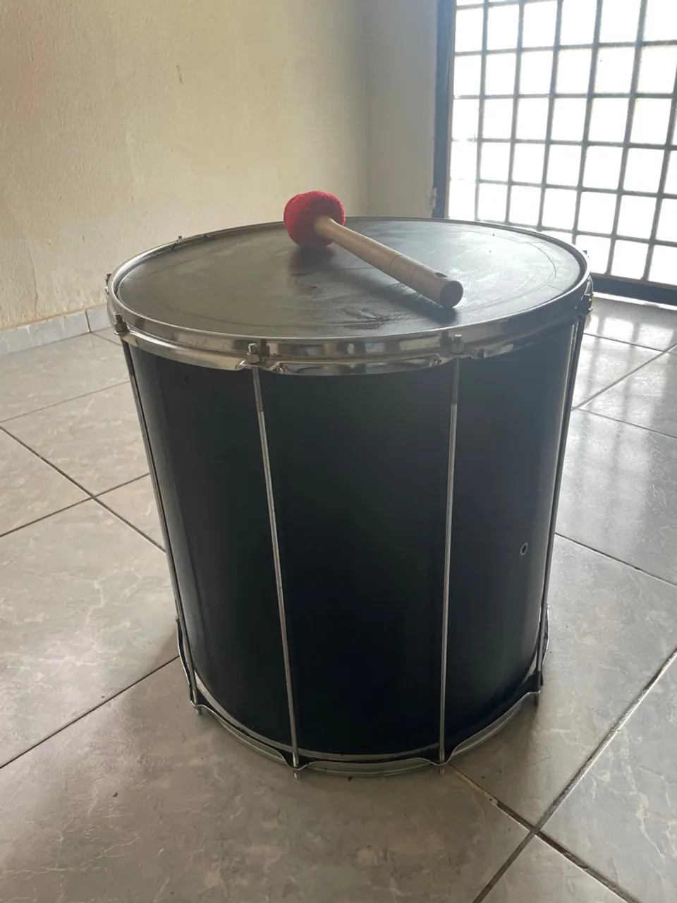 "instrumentos surdo" - Instrumentos musicais no Brasil