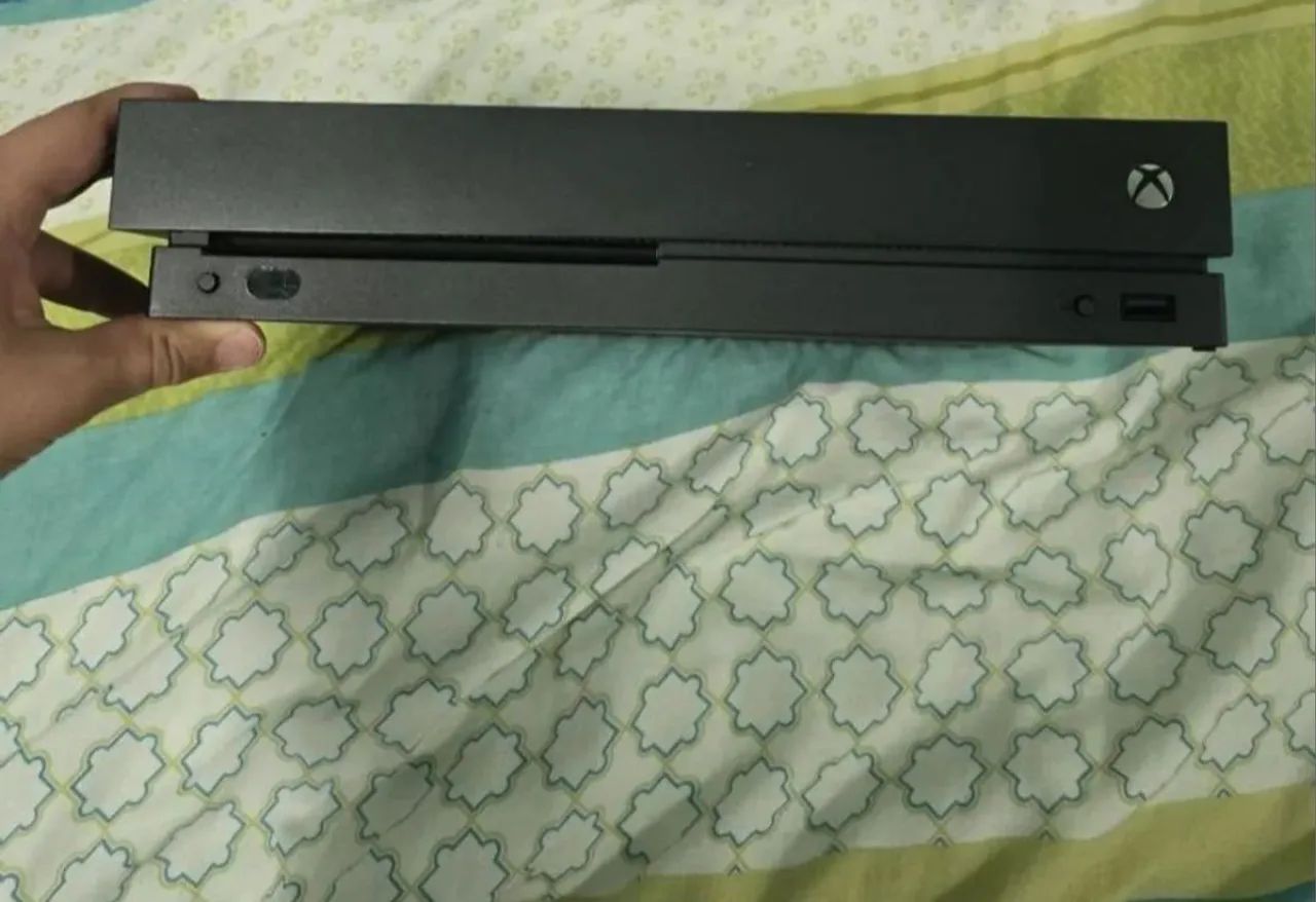 Urgência xbox one x projeto escorpiões zap * - Consoles de Vídeo Game ...