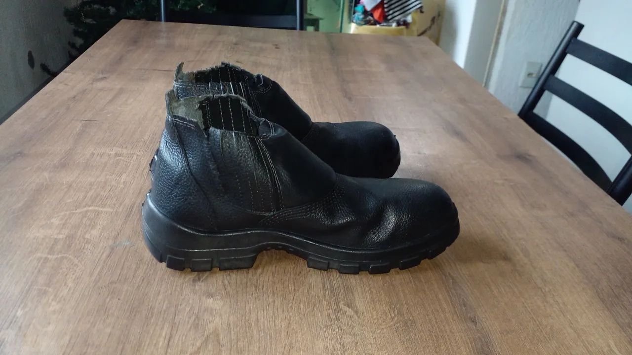 Bota Bico de Ferro Bracol Número 42 para trabalho - Uniformes de ...