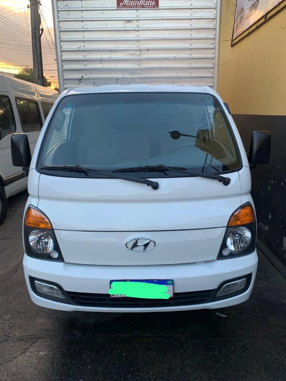 HYUNDAI HR Usados e Novos