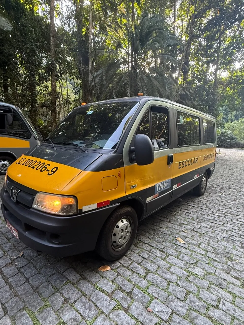 "carro escolar" - Carros Usados e Novos à venda