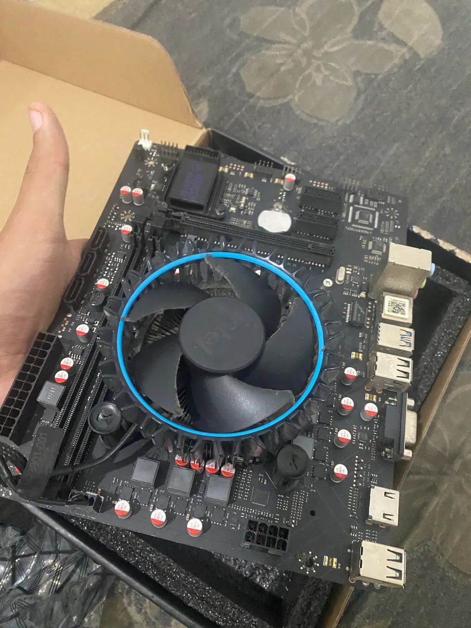 Vendo - I3 12100F + Placa Mãe e Cooler - Computadores e Desktops ...