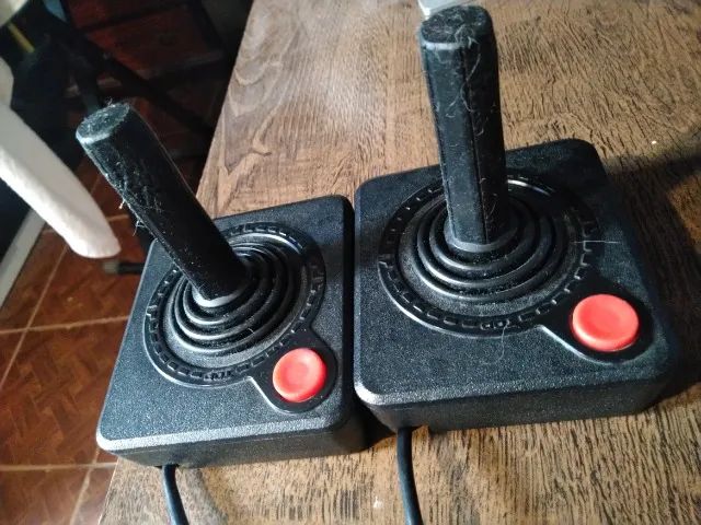 "controle de atari" no Brasil