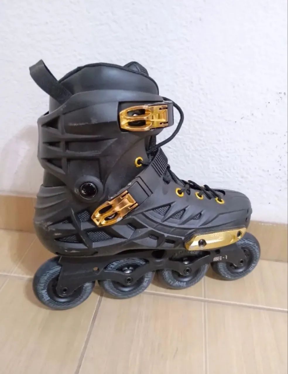 Patins profissional tamanho 41 - Esportes Sobre Rodas - Cajazeiras X ...