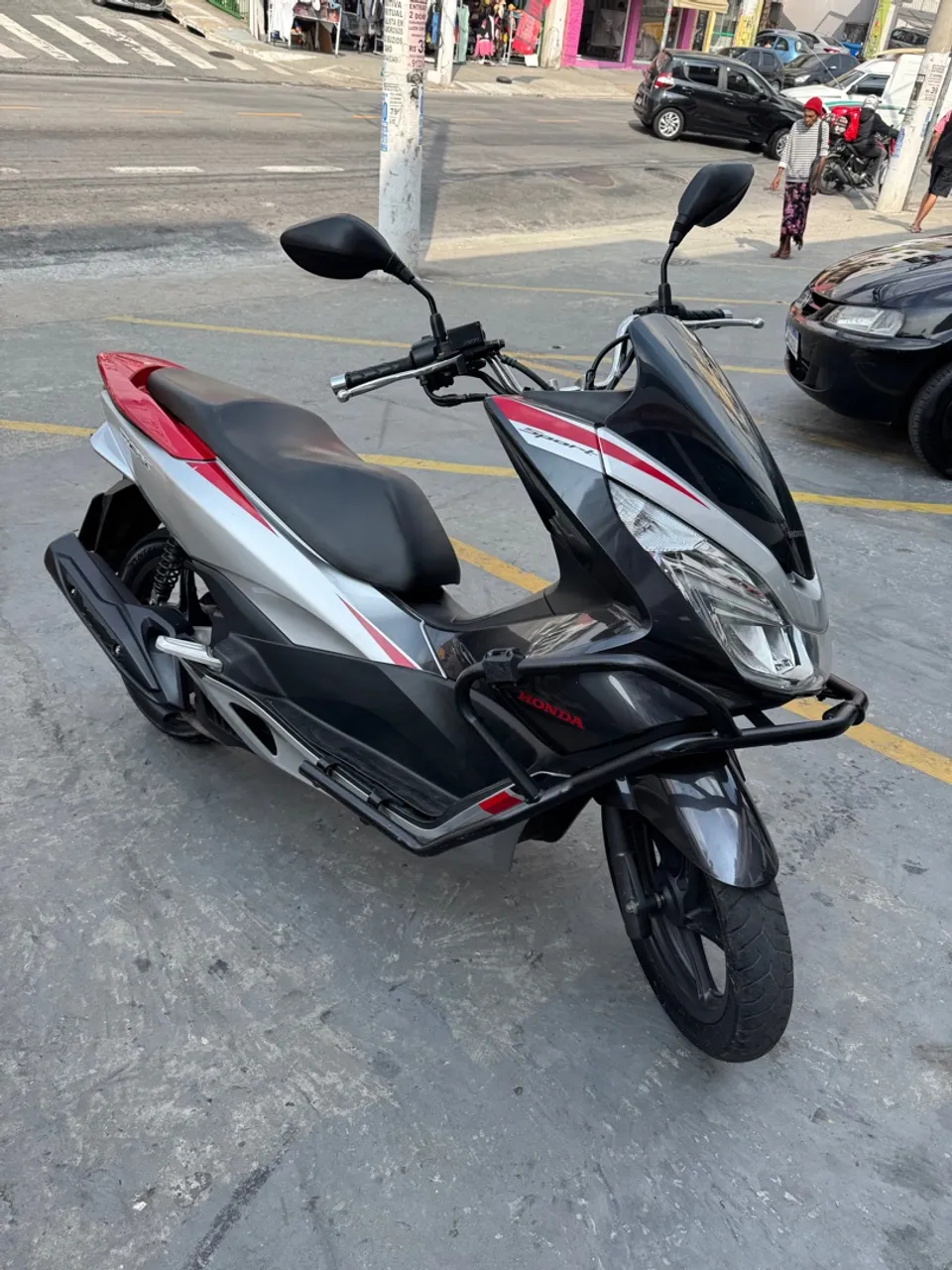 Motos HONDA PCX 2018 no Brasil