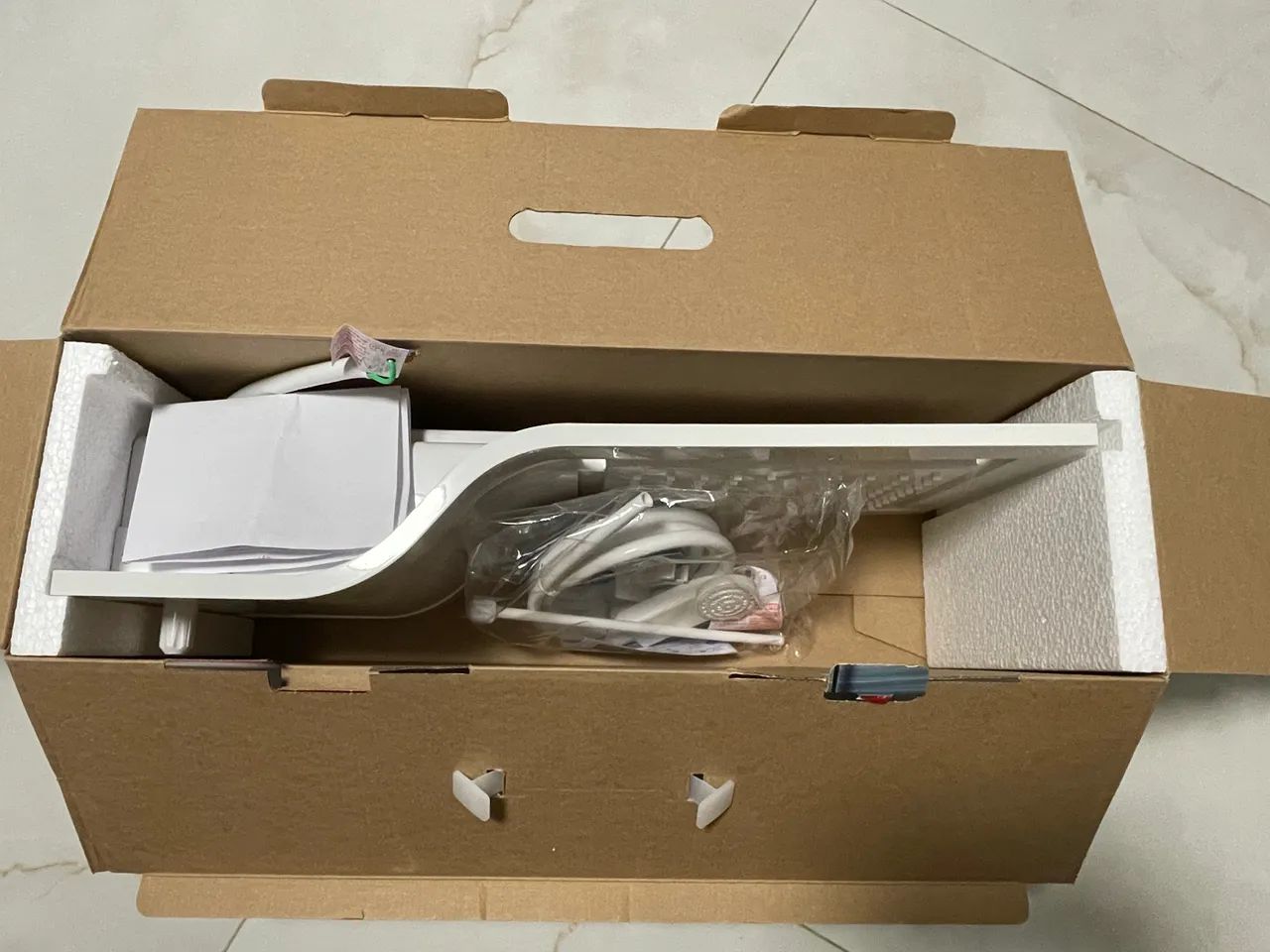 Chuveiro Fame - Torneiras, Duchas e Vasos - Fazenda Grande II, Salvador ...