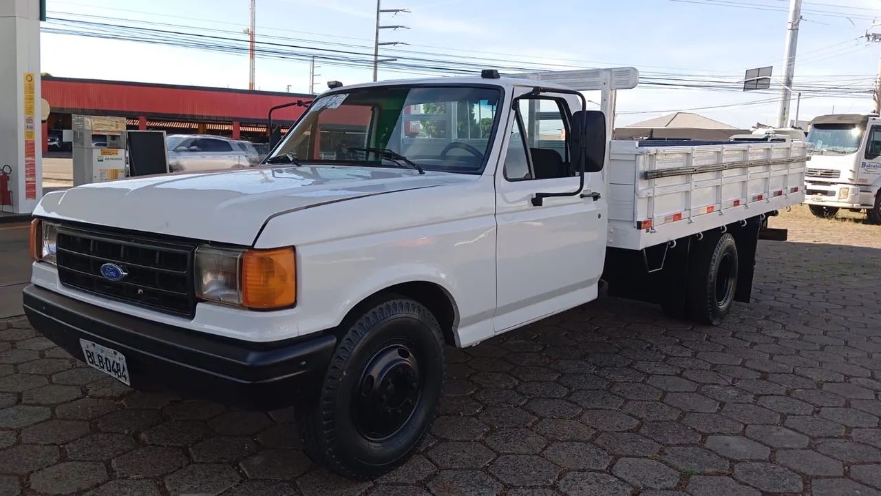 FORD F-4000 Usados e Novos