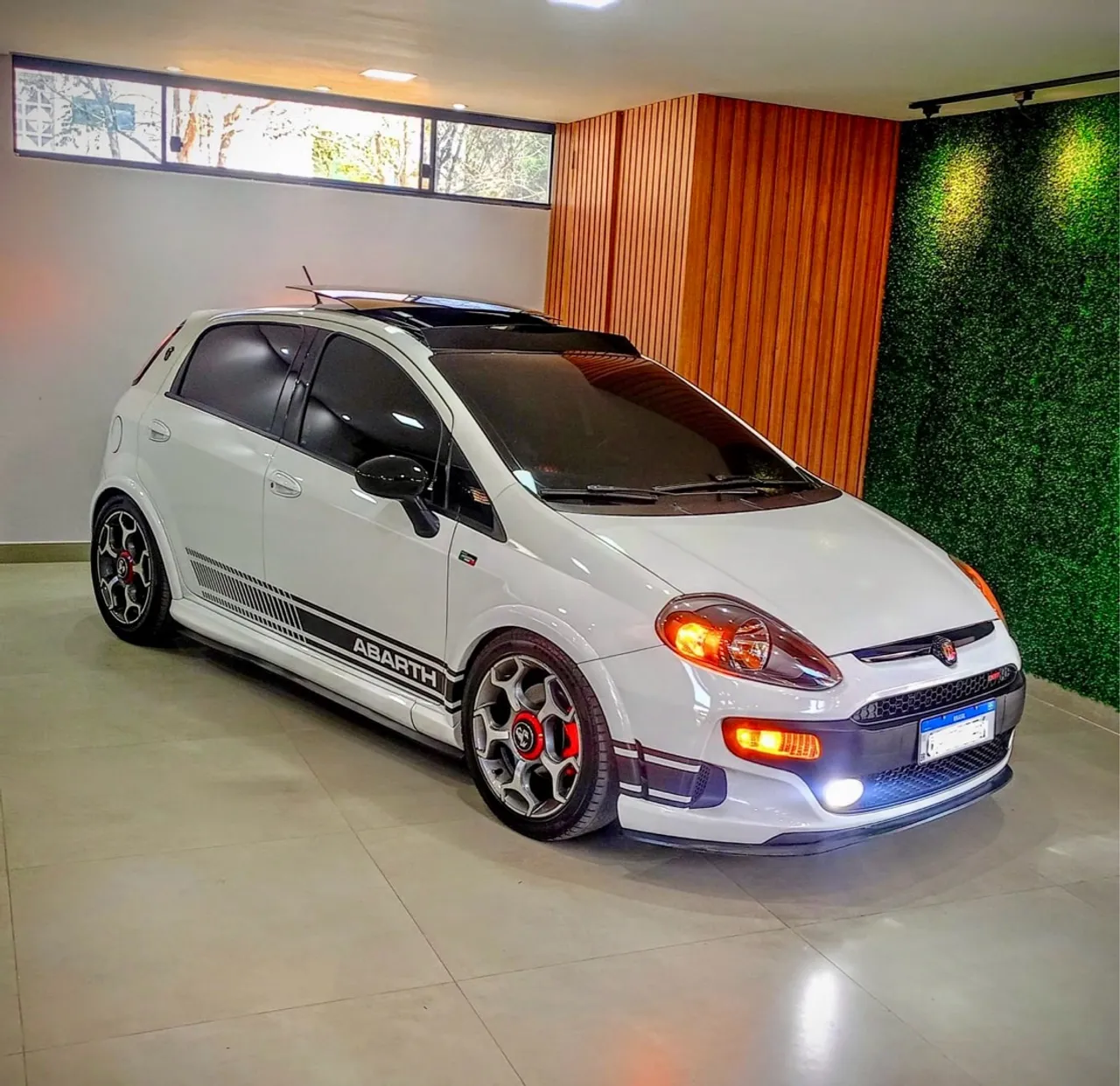 Fiat Punto T-jet 1.4 16V Turbo 5P Usados e Novos