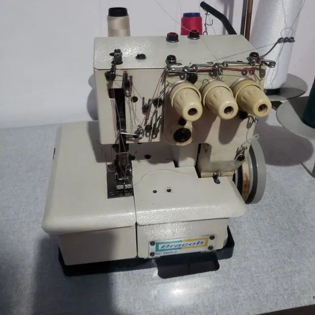 Maquina de costura colarete | +64 anúncios na OLX Brasil