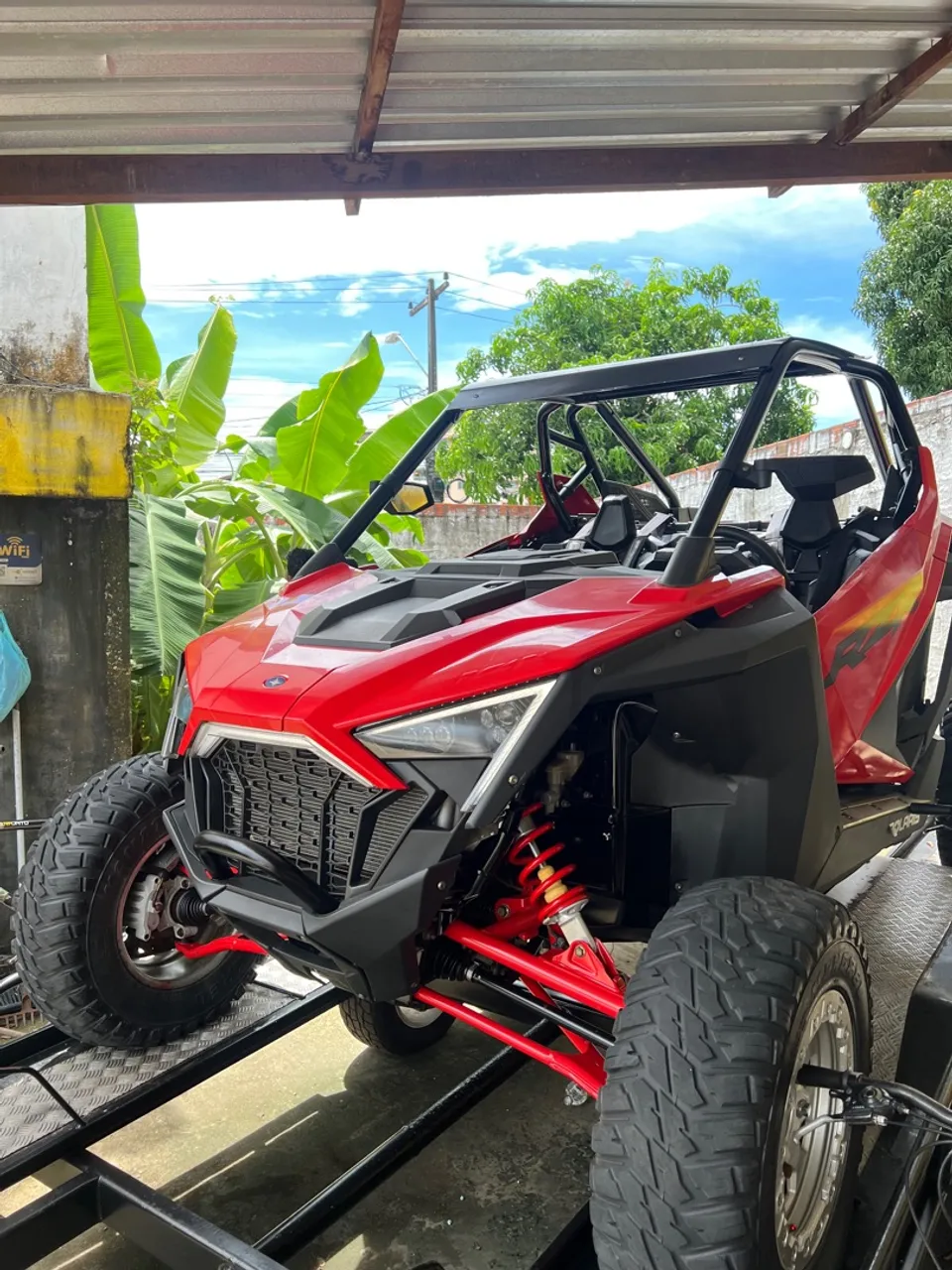 Motos POLARIS RZR no Brasil