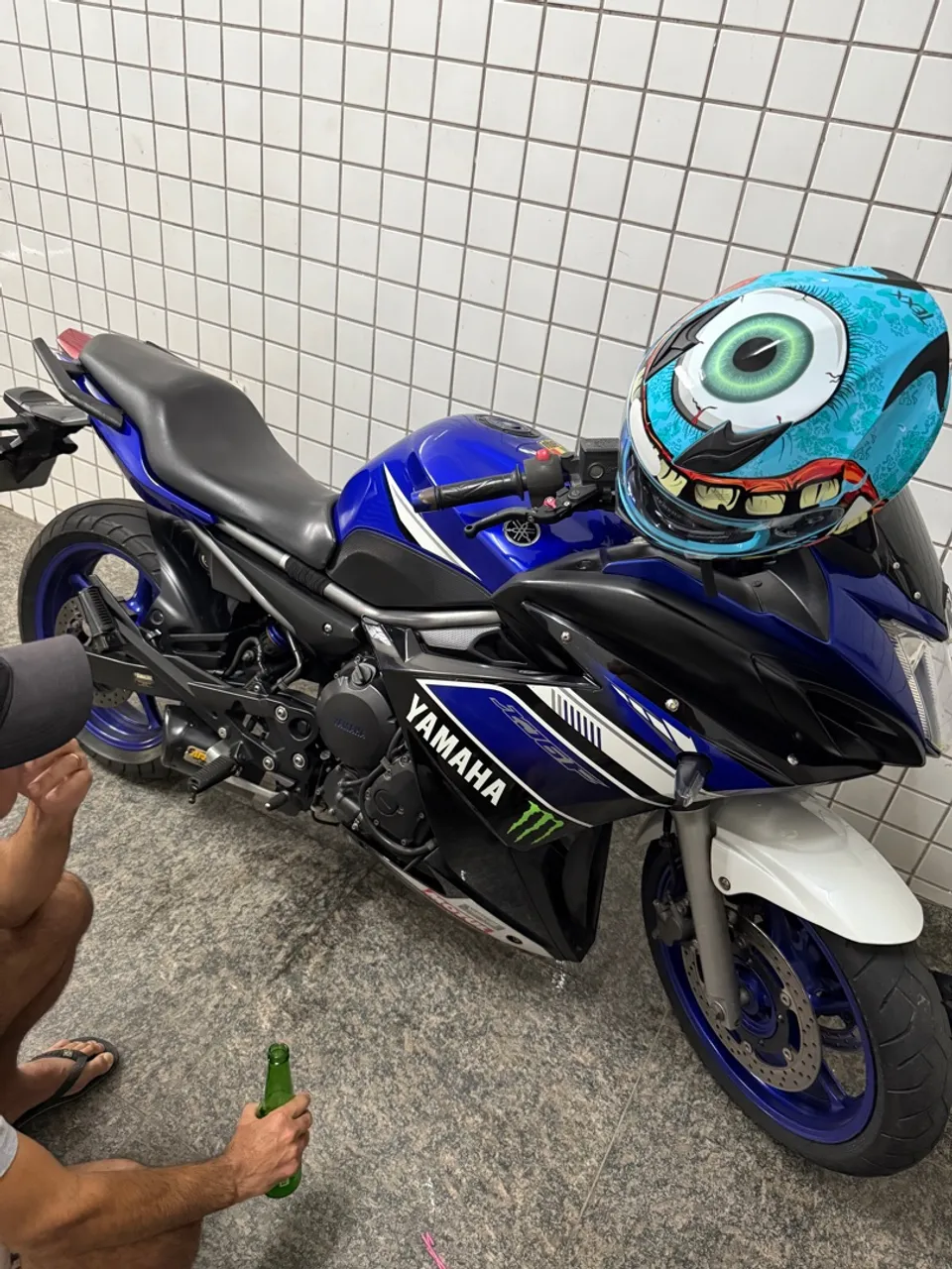 Motos YAMAHA XJ6 no Brasil