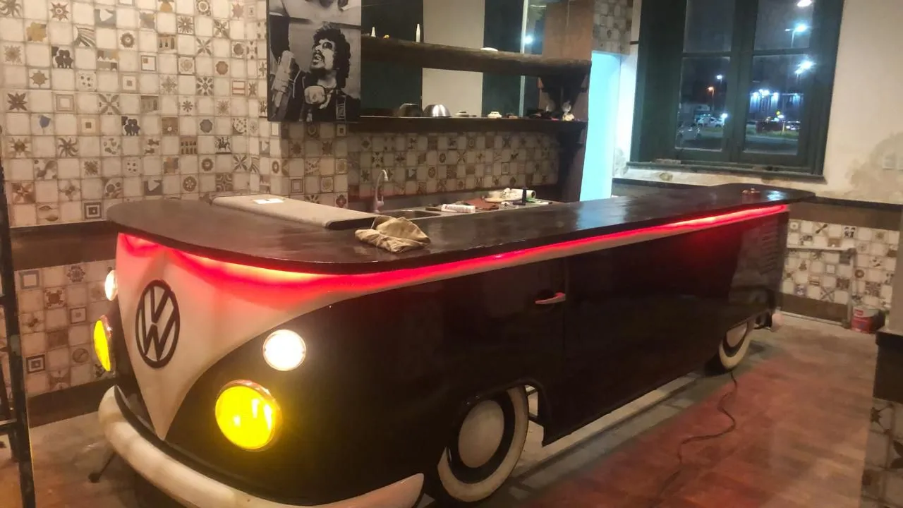 "balcao bar" no Brasil