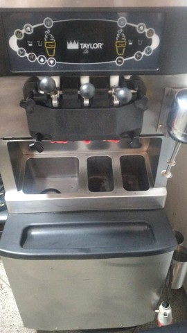 Taylor c712 | +13 anúncios na OLX Brasil