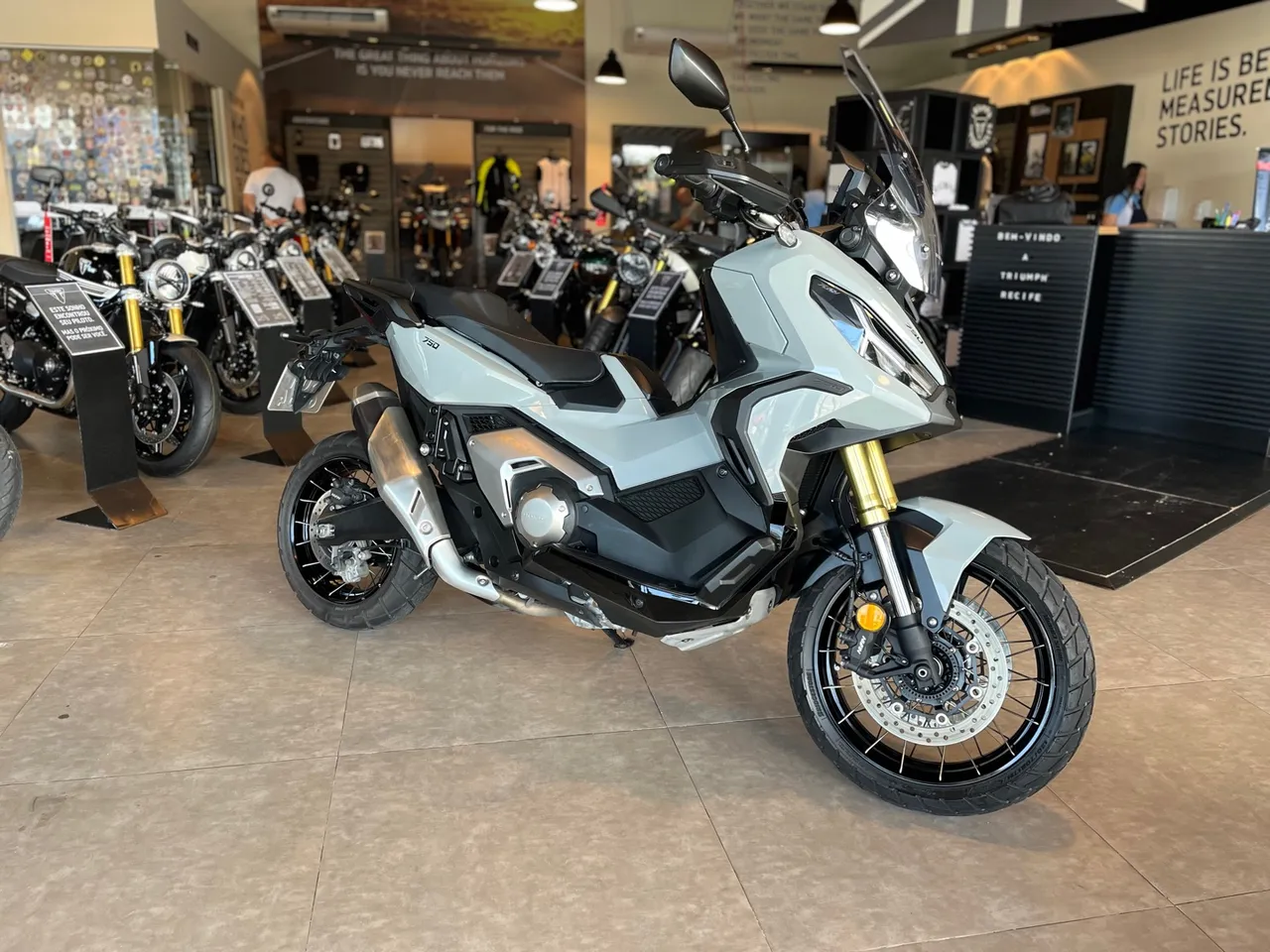 Motos HONDA X-ADV 2024 no Brasil