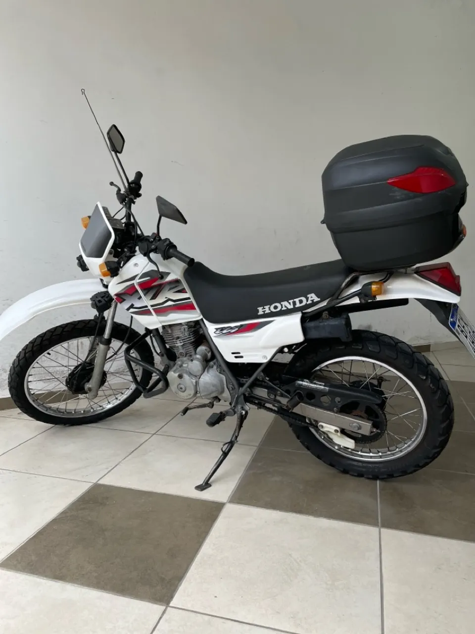 Motos HONDA XLR no Brasil