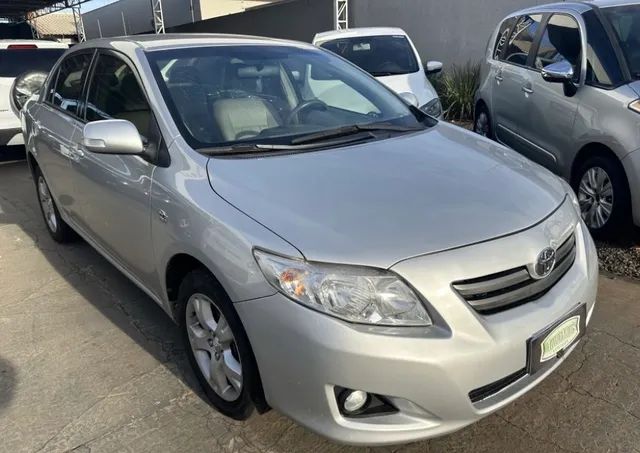 TOYOTA COROLLA 2011 Usados e Novos