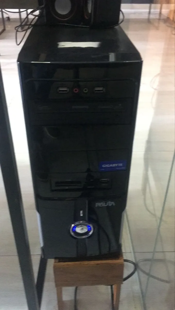 "computador de mesa completo" - Computadores e Desktops no Brasil