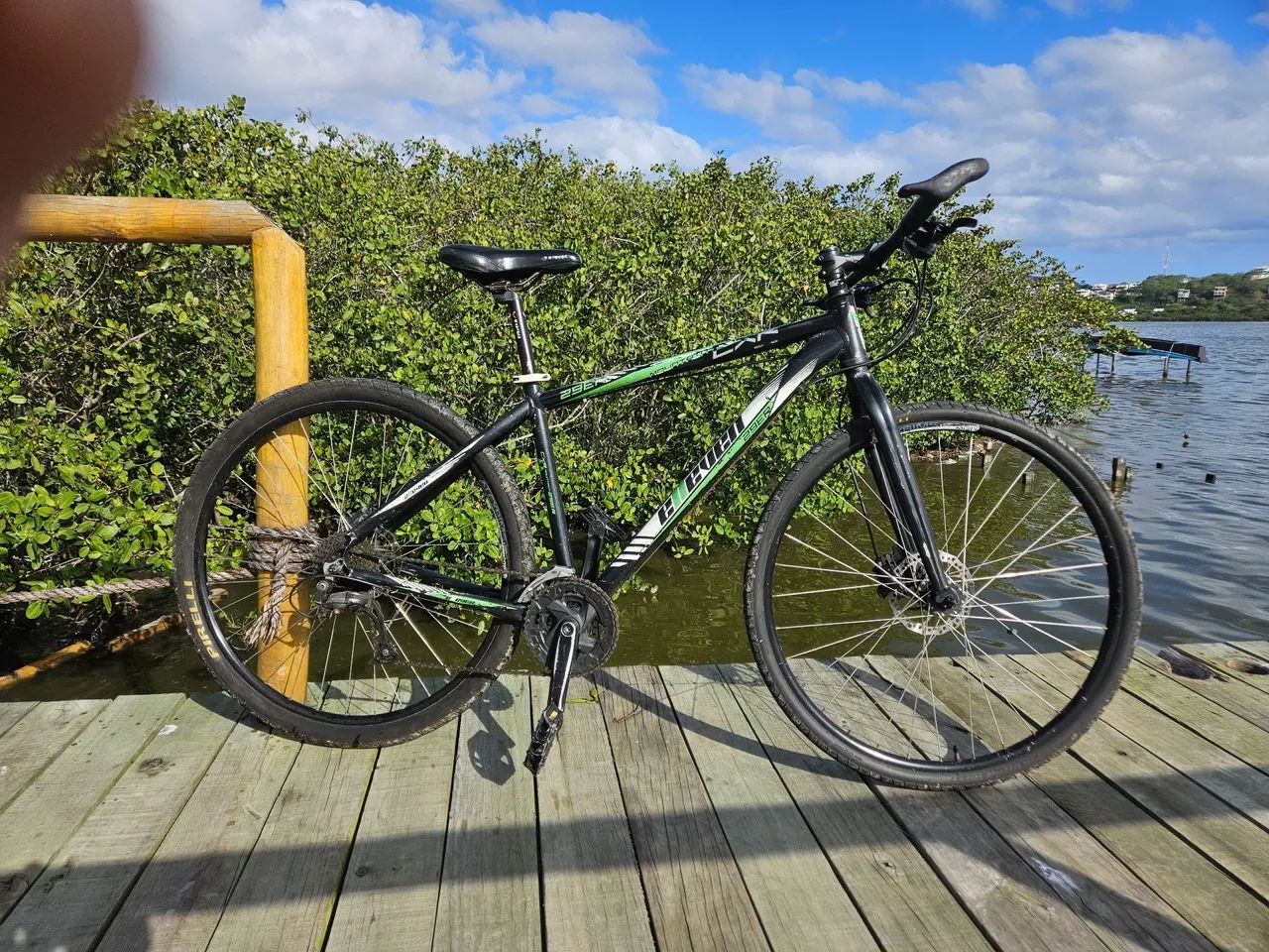 Bicicleta Elleven aro 29 - 24v Shimano Altus, freio hidráulico, quadro ...