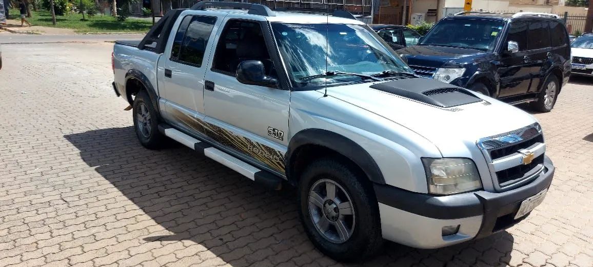 CHEVROLET S10 2011 Usados e Novos