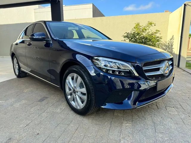 MERCEDES-BENZ C-180 2019 Usados e Novos no DF