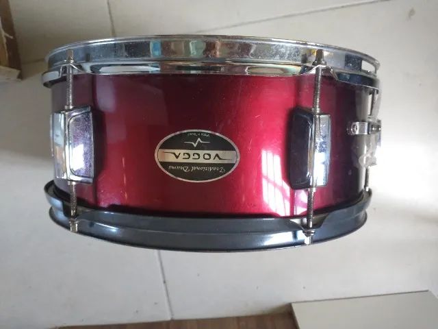 "caixa 14 polegadas" no Brasil