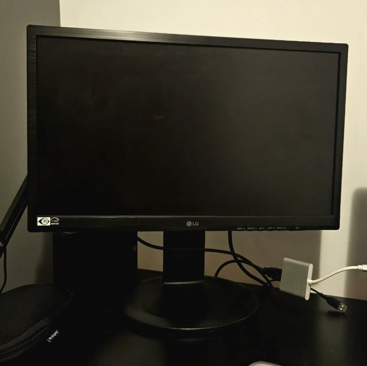 "monitores de 22 polegadas" - Monitores no Brasil