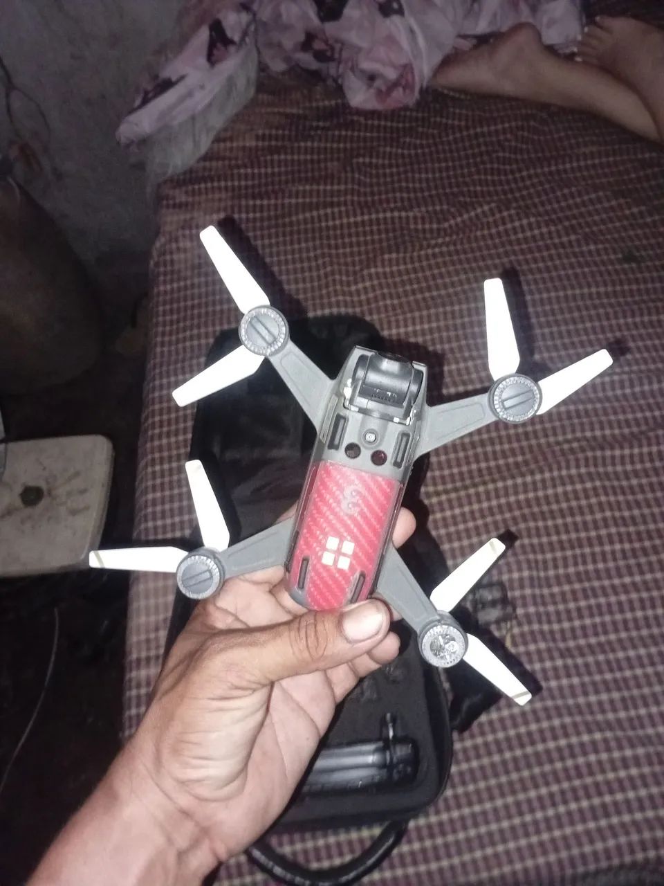 Drone dji espark GPS gibal 2 km conbu fly more com 3 bateria - Drones ...