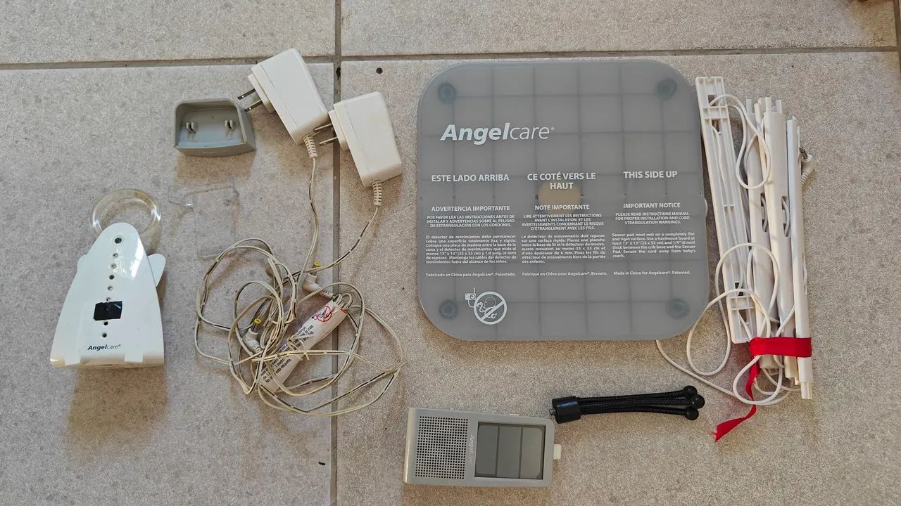 Babá Eletrônica Angelcare com Câmera Visão Noturna e Sensor de ...