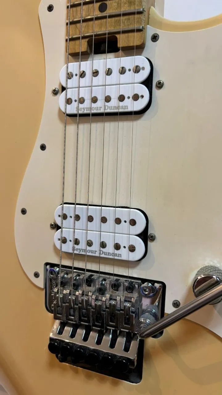 Guitarra Superstrato Charvel Pro-Mod So-Cal - Instrumentos musicais ...