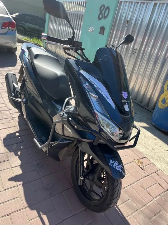 Motos HONDA PCX 2024 no Brasil