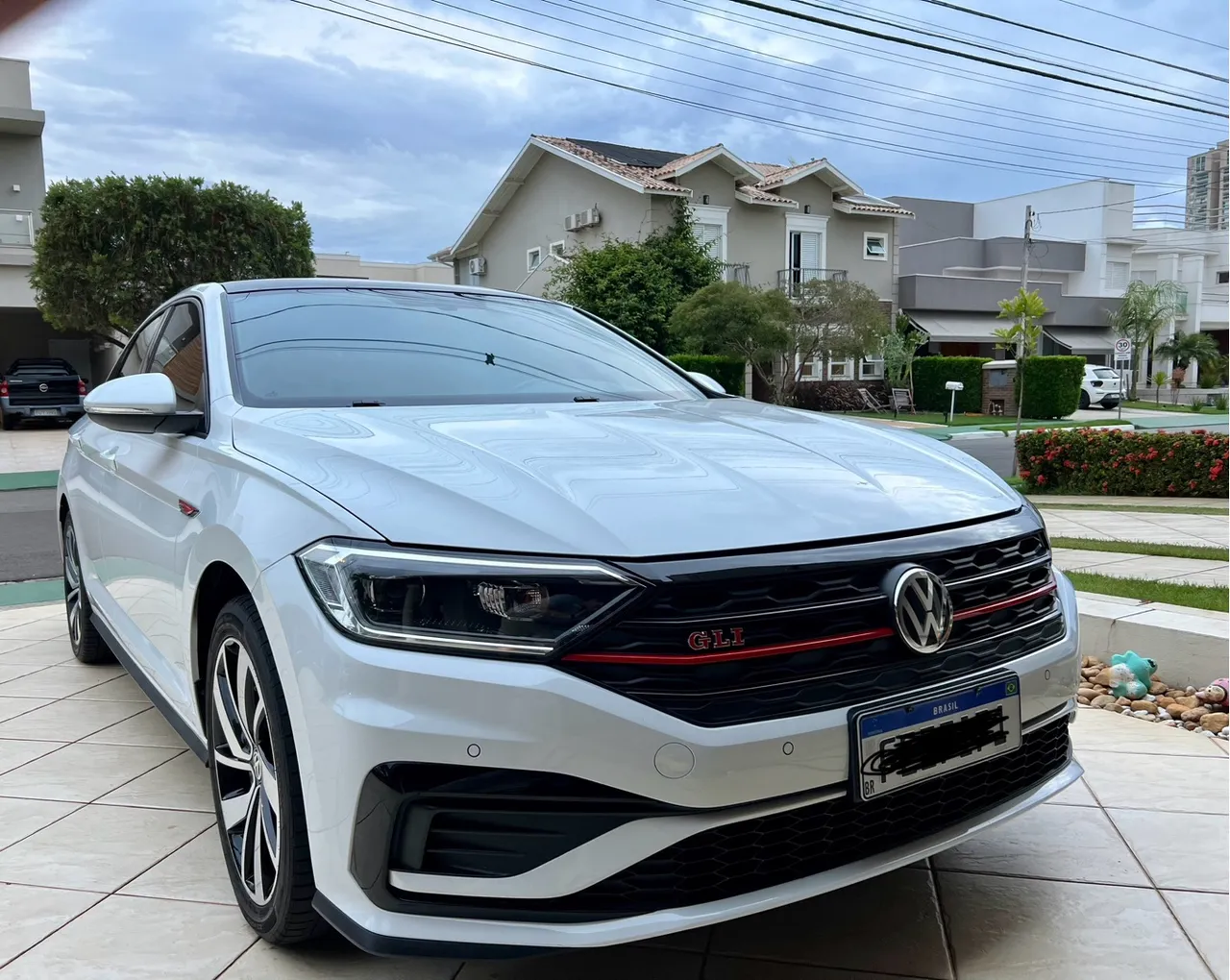 VOLKSWAGEN JETTA GLI 350 TSI 2.0 16V 4P AUT. Usados e Novos